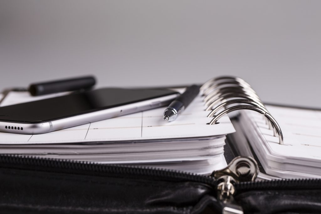 How to Have Less Meetings in 2020 | Office Furniture EZ