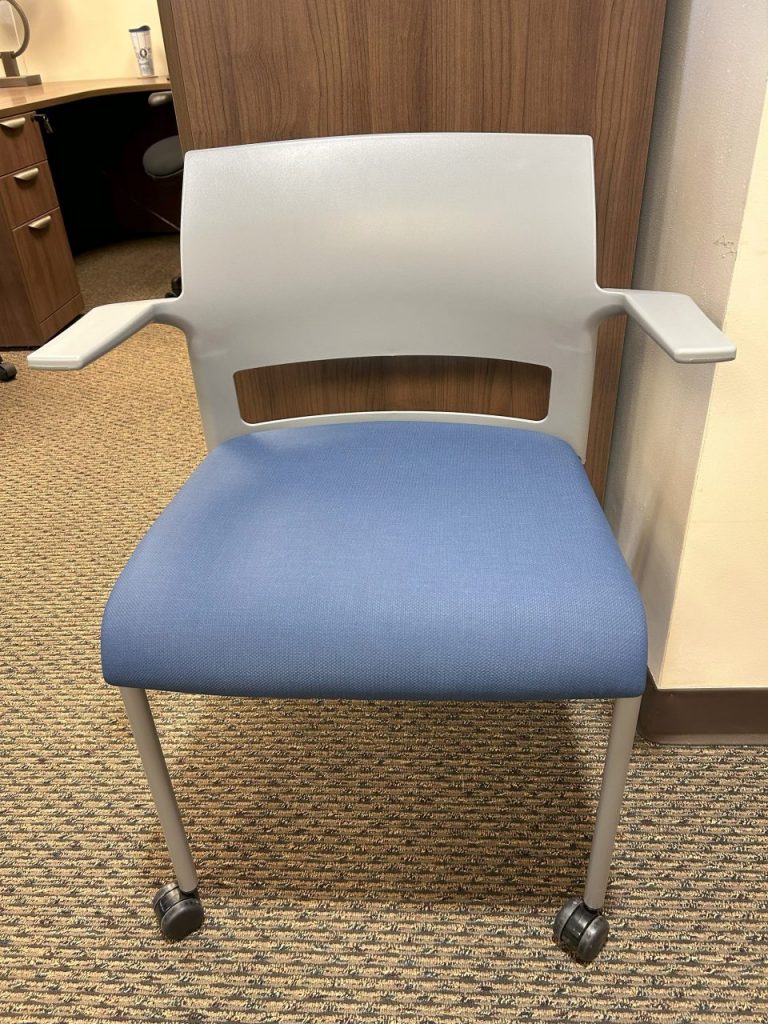 Steelcase "Move" Guest Chair with Arms - Office Furniture EZ